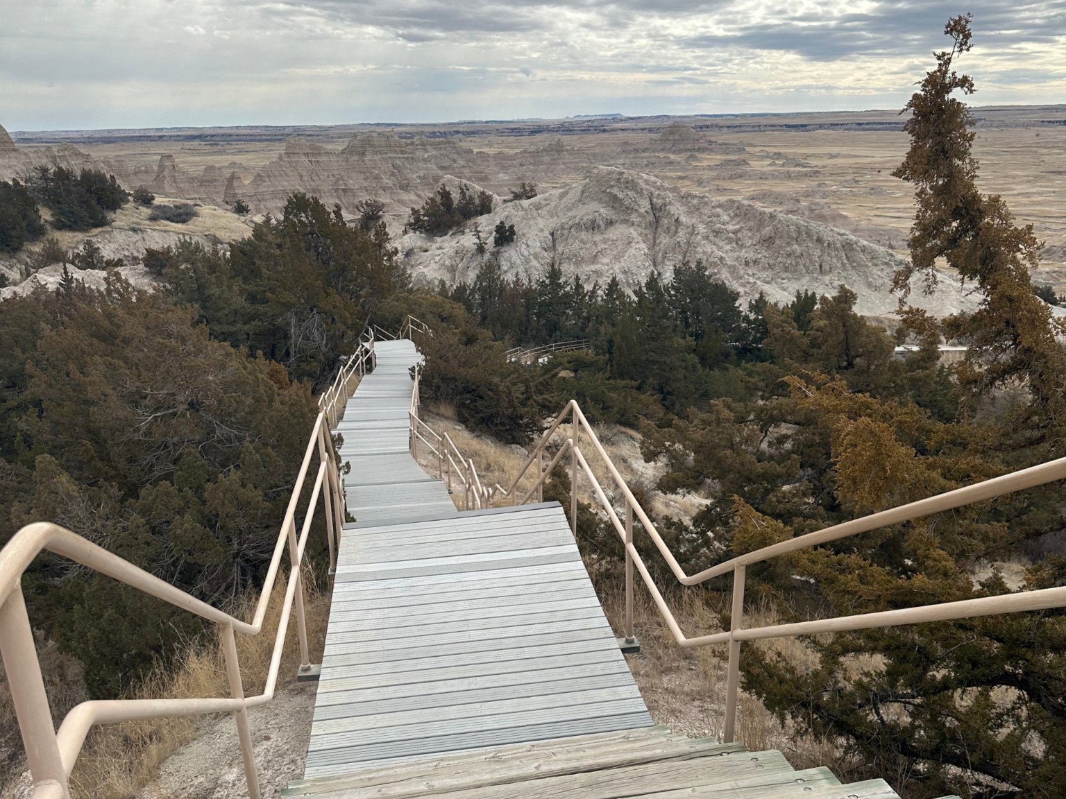 Badlands National Park Travel Guide - Meet Me Off Grid